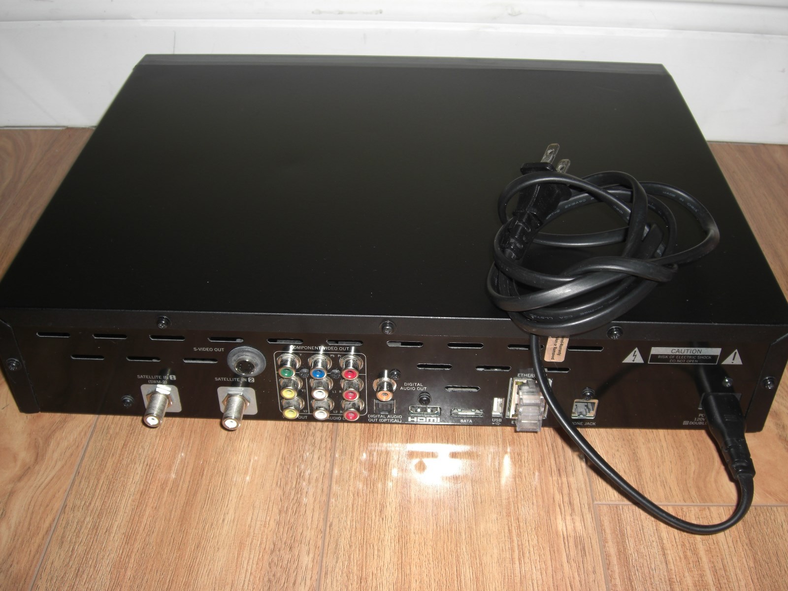 Pre-Owned DIRECTV HR21-700 HD DVR Satellite Receiver For Parts or ...