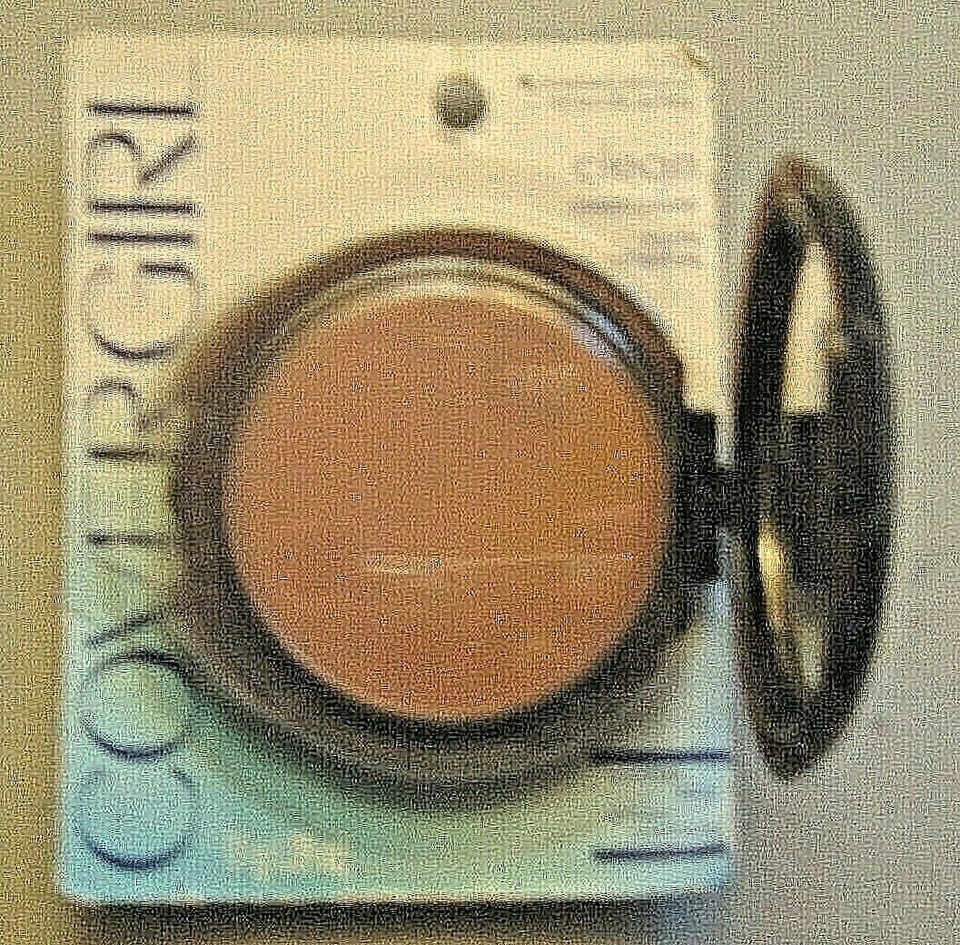 2 compacts COVERGIRL CLEAN PRESSED POWDER 160 165 170 175 select color ...