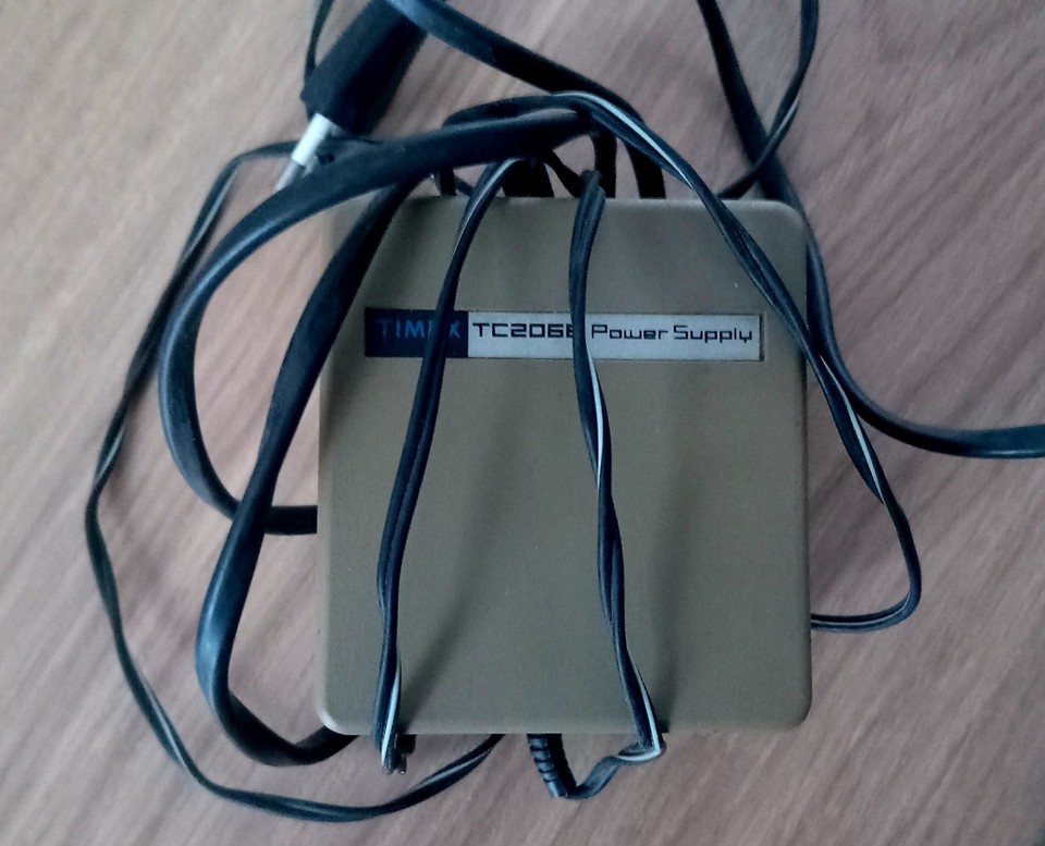 timex sinclair 2068 with power supply + emulator + demo tape ||| TESTED ...