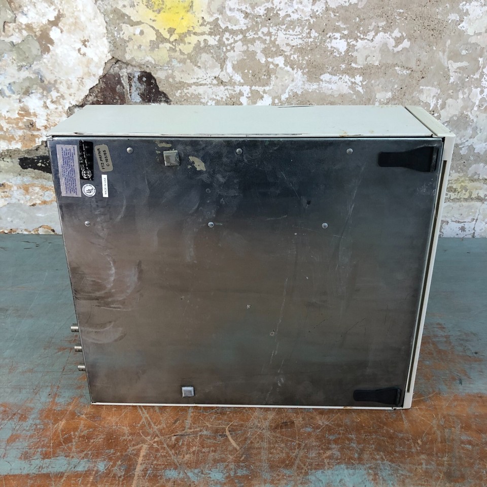 Hewlett Packard HP 9000/300 Workstation Computer w/98622A 98543A ...