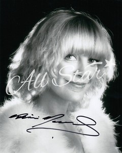 AIMI MACDONALD - British Actress / Singer Signed Photograph AM-MISC13 ...