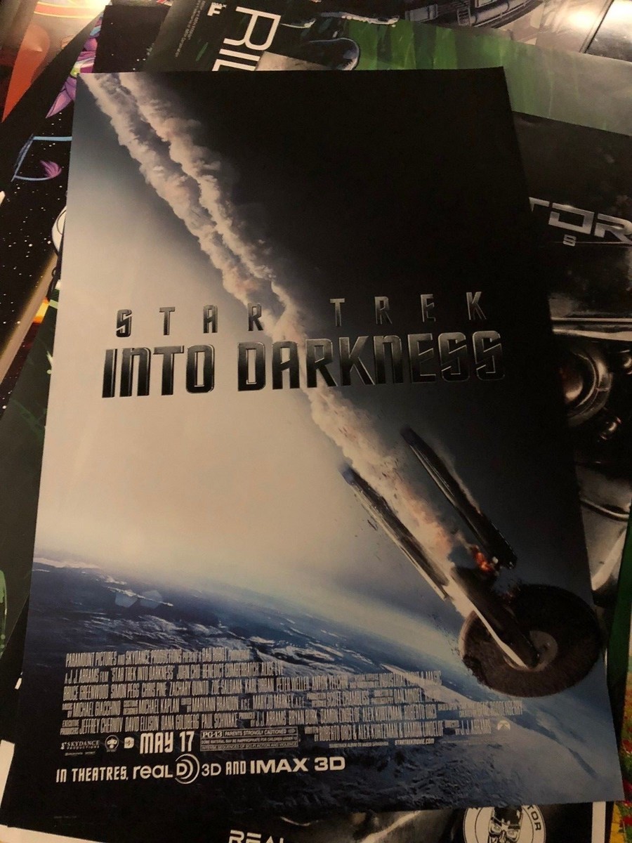 Star Trek Into Darkness Poster