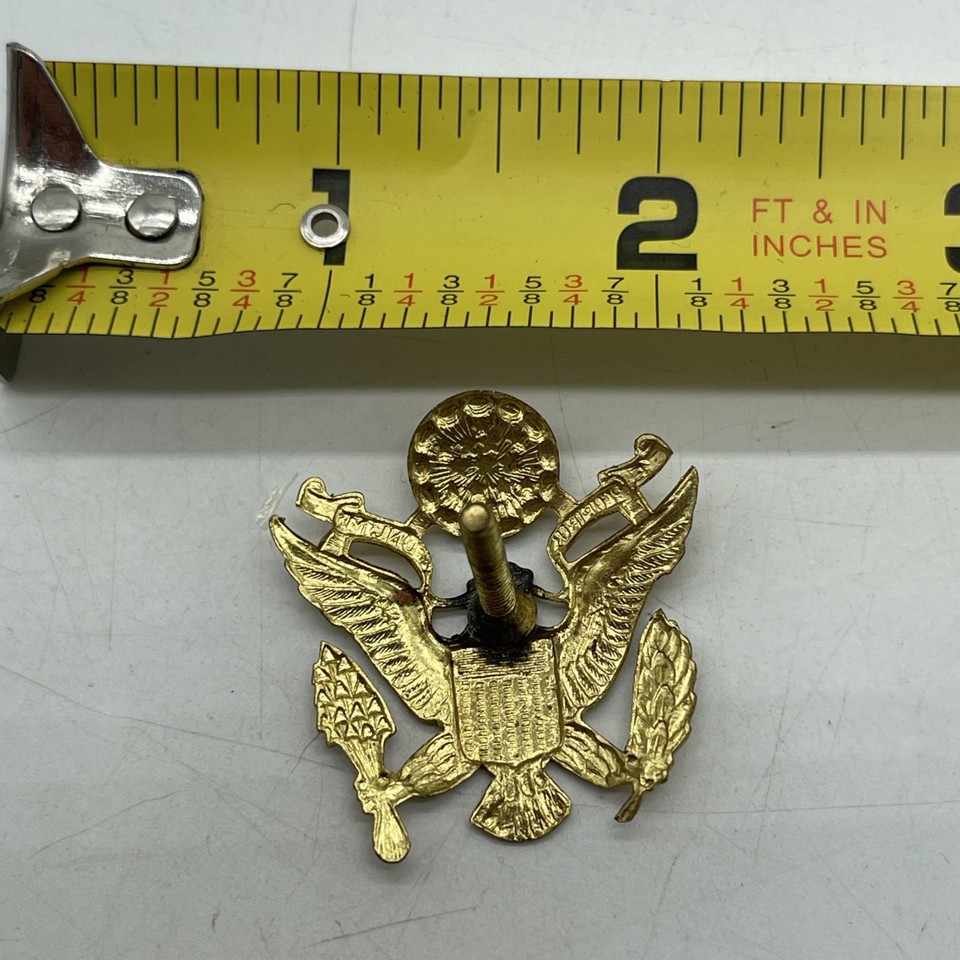 U.S. Military Army Officer Cap Badge Screw Back Eagle PLURBUS UNUM No ...
