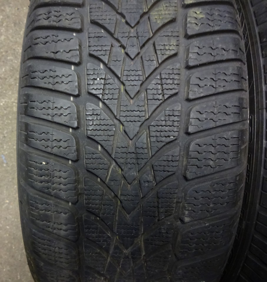 2 Winter Tires Dunlop SP Winter Sport 4D * DSST RSC M+S 225/50 R17 94H ...