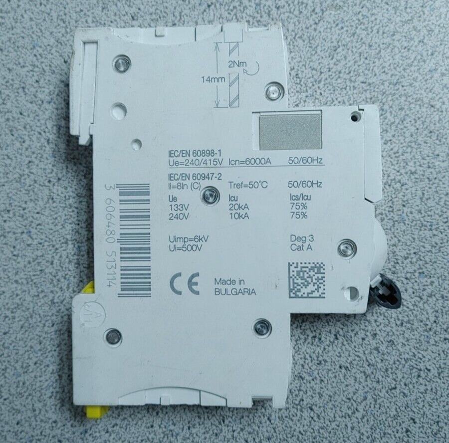 SCHNEIDER A9F44106 iC60N C 6A CURRENT CIRCUIT BREAKER 6A QUANTITY!! WOW ...