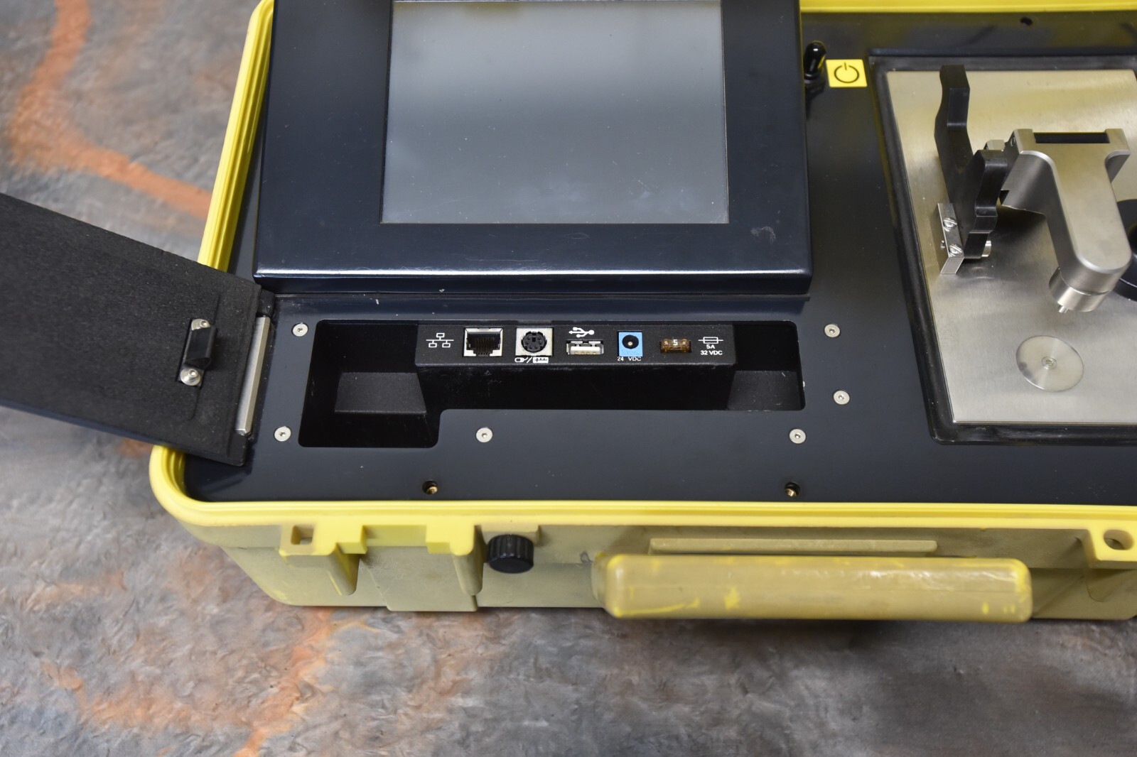 Smiths Detection HazMat ID Portable Chemical Identifier 23-1001 w/ Case ...