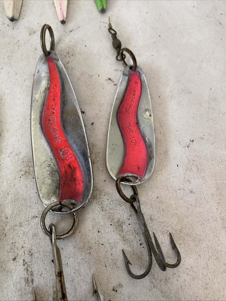 Lot Of 20 Vintage 90’s Fishing Lures Jigs Spoons BUZZ BOMB Salas Hot ...
