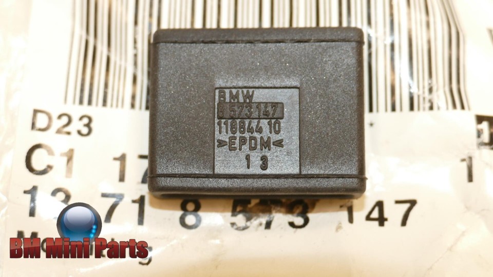 BMW Rubber Mount for Air Duct Tube 13718573147 | eBay