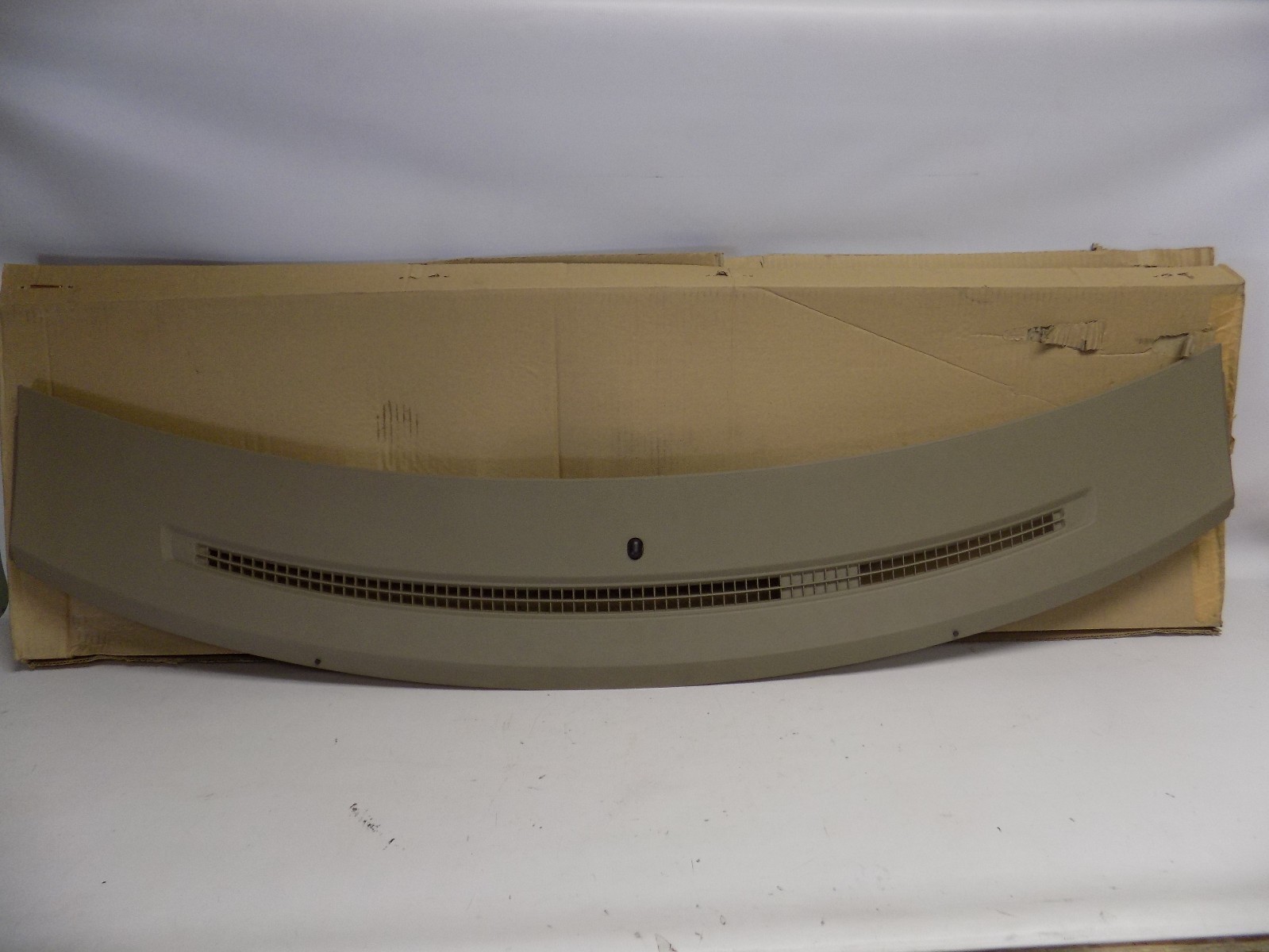 New OEM 2004-2007 Ford Freestar Instrument Panel Dash Defroster Panel ...