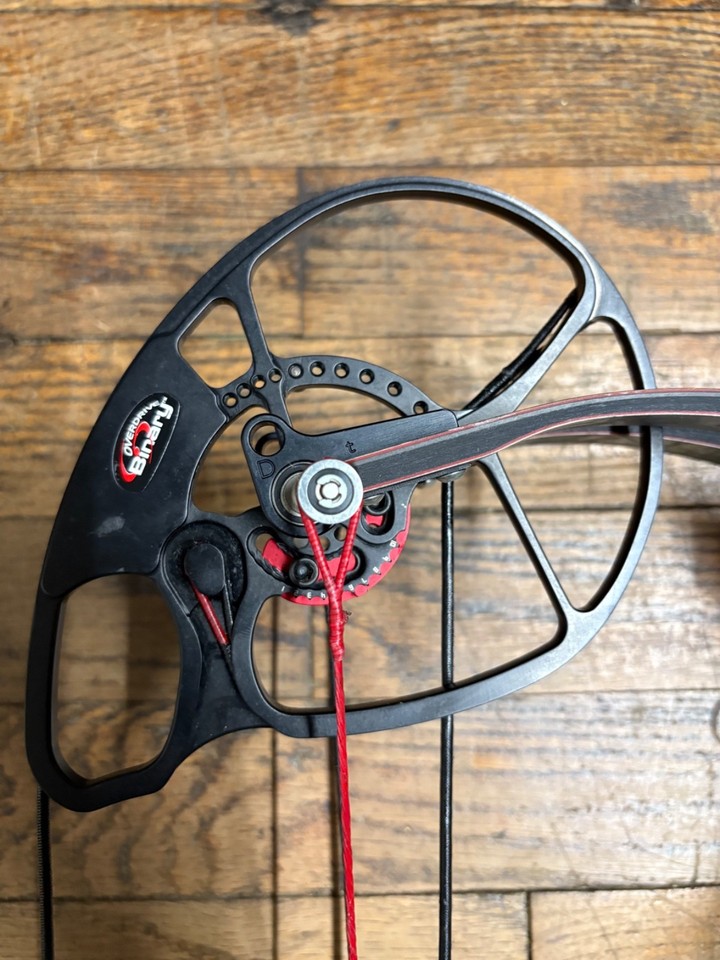 Bowtech Insanity CPX LH 70# 25.5 to 30 inch draw in good condition | eBay