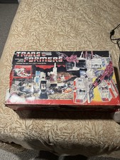 Transformers G1 Metroplex