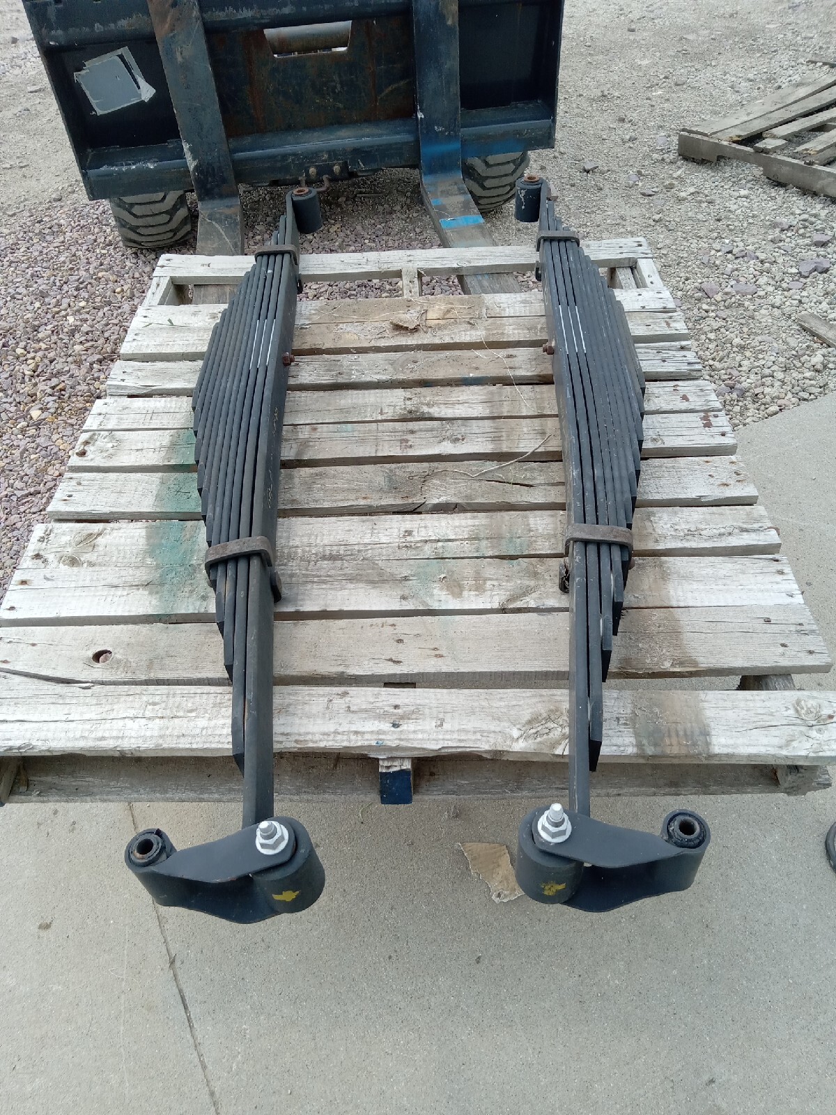 For 2015-2022 Ford E-450 Super Duty Rear Leaf Spring | 8C2Z5560 ...