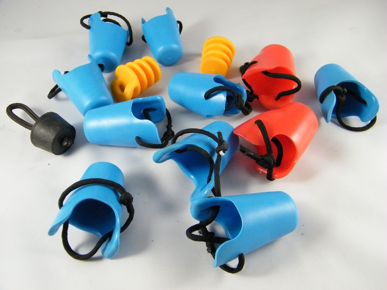 LOT OF MISCELLANEOUS KAYAK PLUGS AND FITTINGS POSSIBLE NECKY, OTHER ...