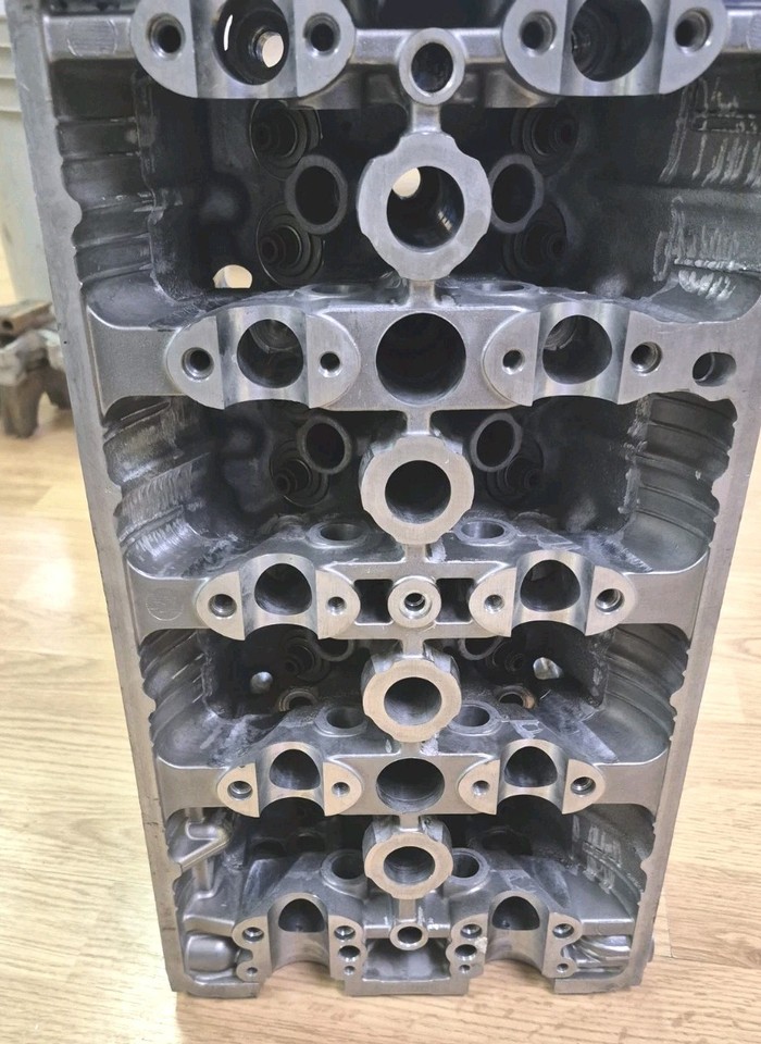 Honda OEM Acura Integra Gsr P72 Cylinder Head Dohc Vtec Ported/dimple ...