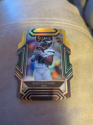 ELIJAH MOORE 2021 SELECT Football #256 Club Level Prizm DIE-CUT BLACK ...