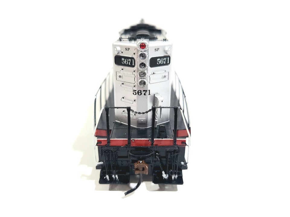 Athearn Genesis SP EMD GP9 Southern Pacific #5671 HO Model #G62618 DCC ...