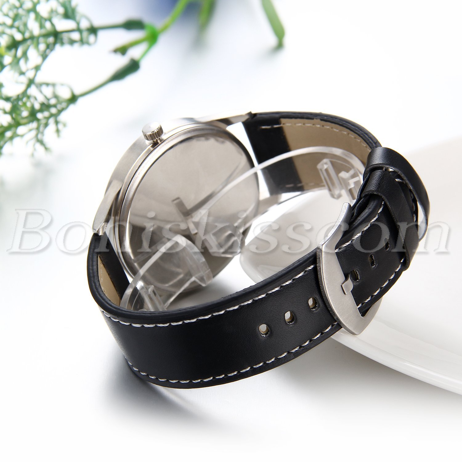 Men's Simple Casual Big Scale Dial Leather Strap Date Quartz Wrist ...