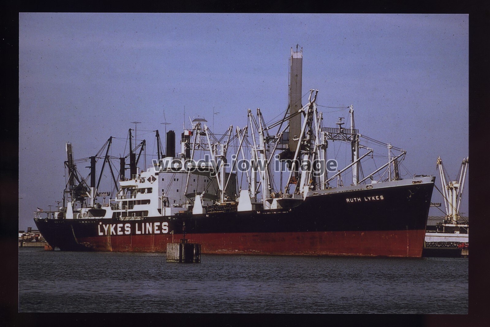 US0743 - C4 Cargo Ship - Ruth Lykes , (USA) built 1966 - photograph 6x4 ...