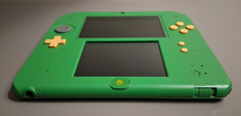 Nintendo 2DS Legend of Zelda Ocarina of Time 3D Green Console W ...