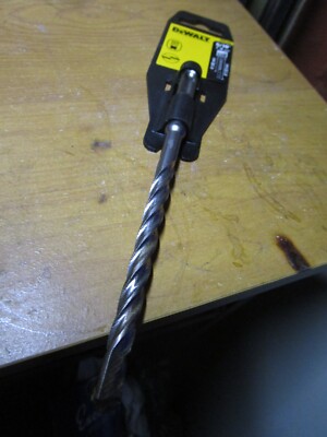 DEWALT DW5424 5/16-Inch by 4-Inch by 6-Inch ROCK CARBIDE SDS Plus ...