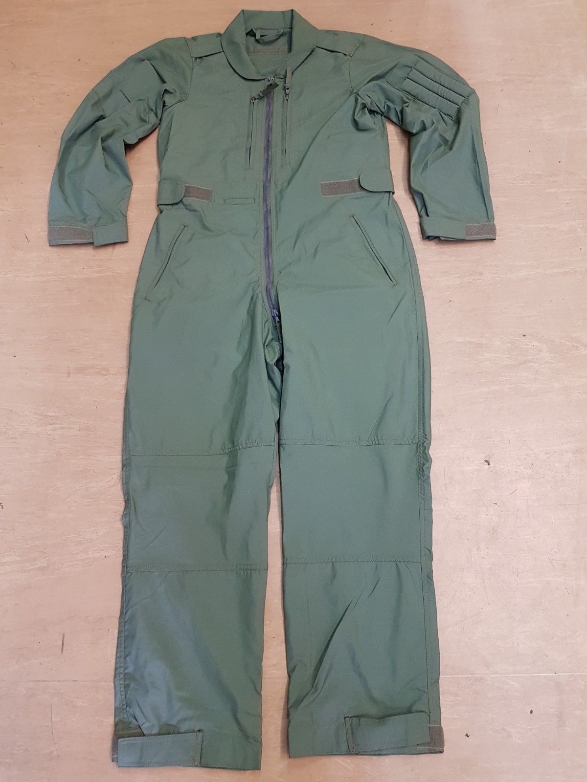 New Genuine RAF Pilot Flight Suit Aramid Green Lightweight Pilot Flight ...