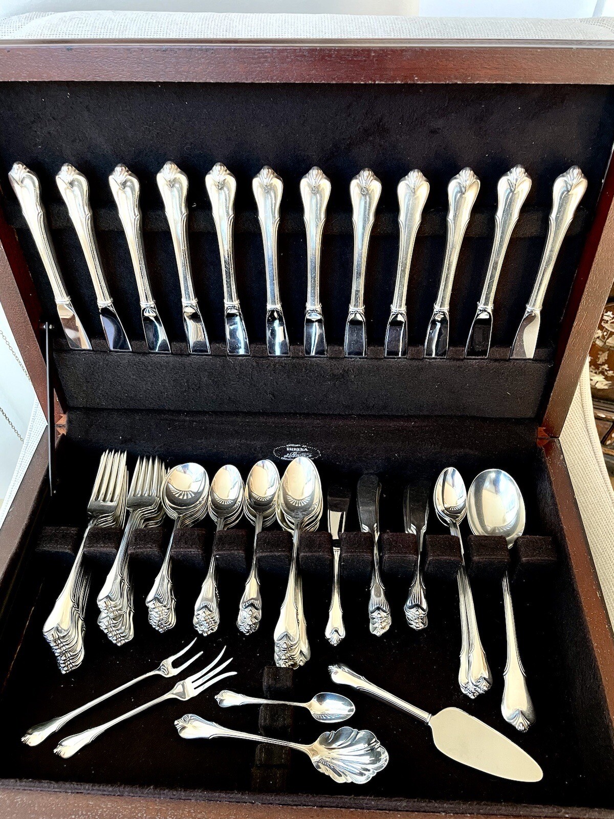 Wallace Sterling Grand Colonial Flatware for 12 + many extra servers ...