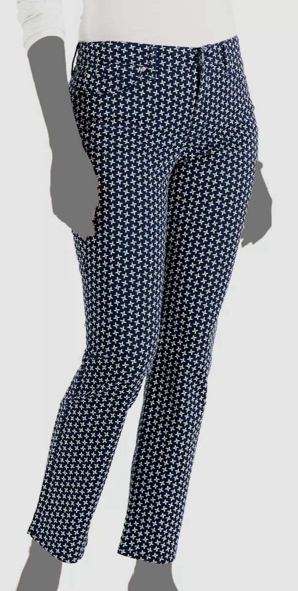 $40 Charter Club Women's Blue Lexington Geo-Print Straight-Leg Jeans ...