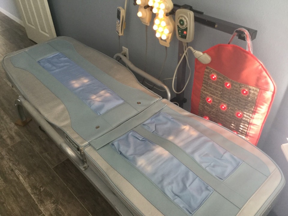 Migun bed table-’MassageEnergy CUSTOM-PEMF-Red Light pain relief ...