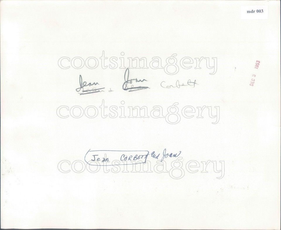 1953 Press Photo Pretty Twin Sisters Jean & Joan Corbett Eat Together ...