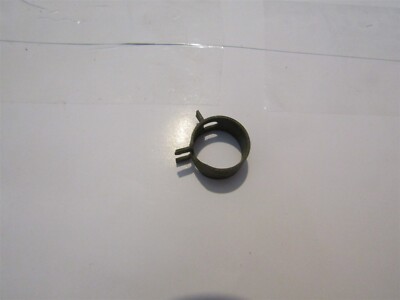 NOS FORD 8 AND 9 INCH REAR DIFFERENTIAL HOUSING VENT TUBE HOSE RETAINER ...