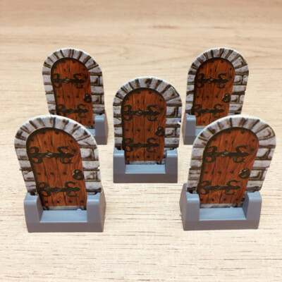 Heroquest Closed Doors x 5 Plus Bases (Dungeons & Dragons Scenery) | eBay