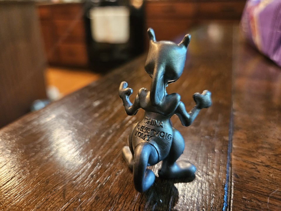 Vintage 1999 TOMY Silver Metallic Mewtwo Pokémon Figure RARE | eBay