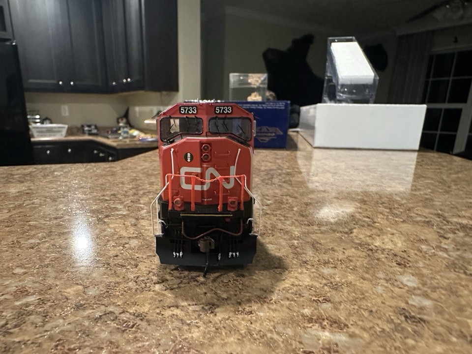 HO Scale Athearn Genesis ATHG75823 Canadian National SD75i #5733 DCC ...