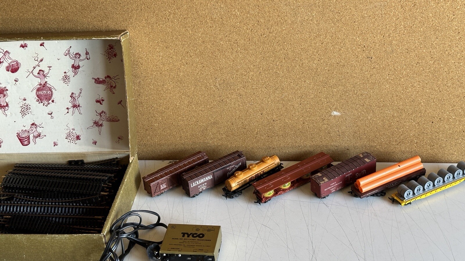 Functional Train Set Locomotive Transformer, Track & Freight Cars | eBay