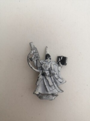 Necromunda Redemptionist Priest fanatic with meltagun Metal Warhammer ...