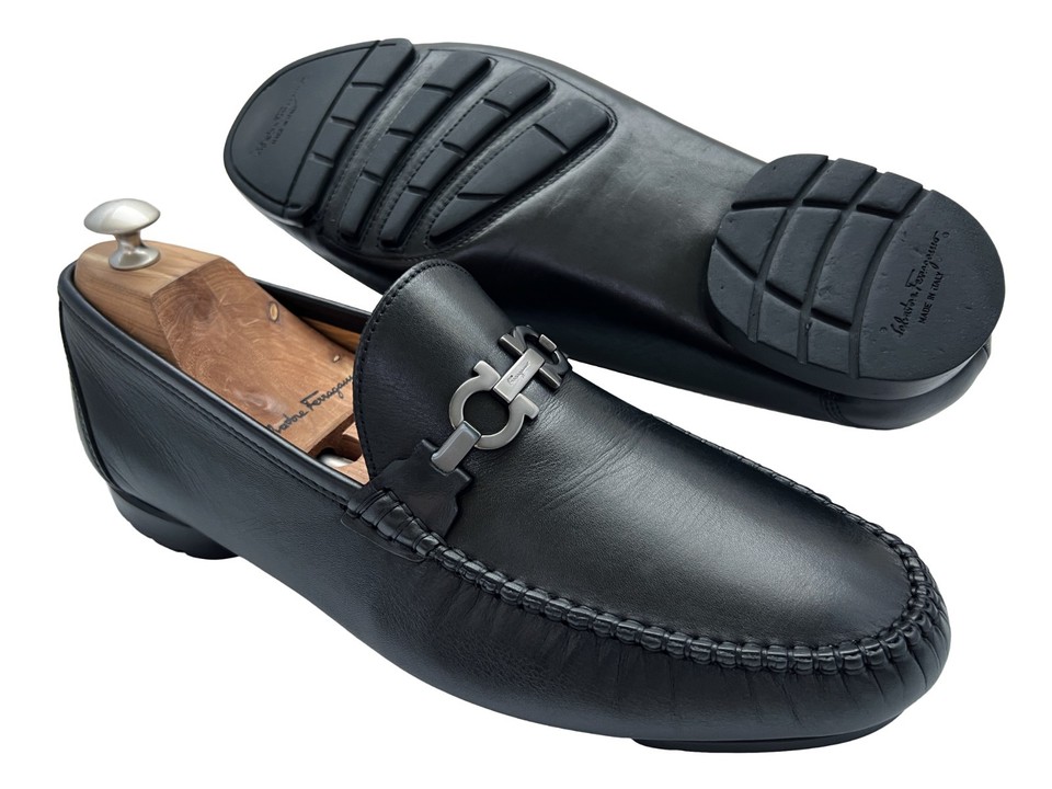 $850 Salvatore Ferragamo GLOVE Shoes Silver Gancini Bit Drivers Loafers ...