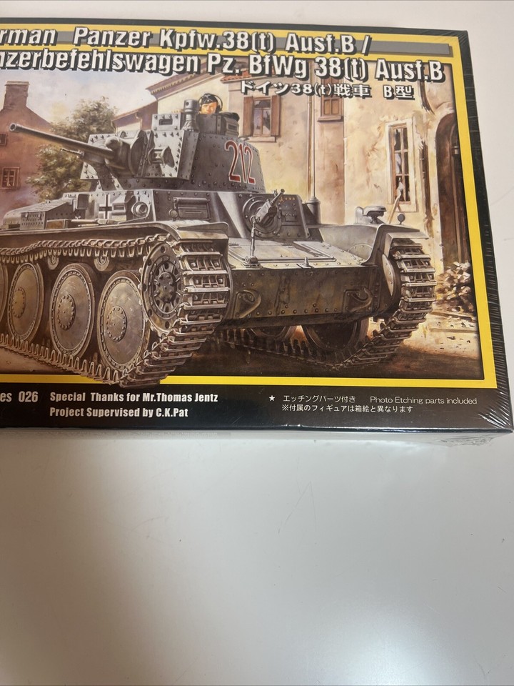 Tristar 1/35 Scale German Pz.Kpfw. / Pz.BfWg 38(t) Ausf.B Model Kit ...