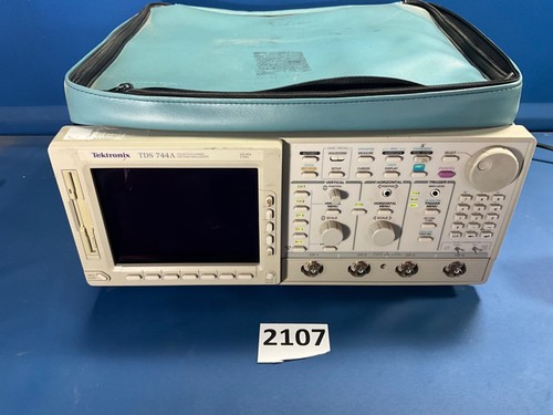 TEKTRONIX TDS 744A COLOR FOUR CHANNEL DIGITIZING OSCILLOSCOPE | eBay