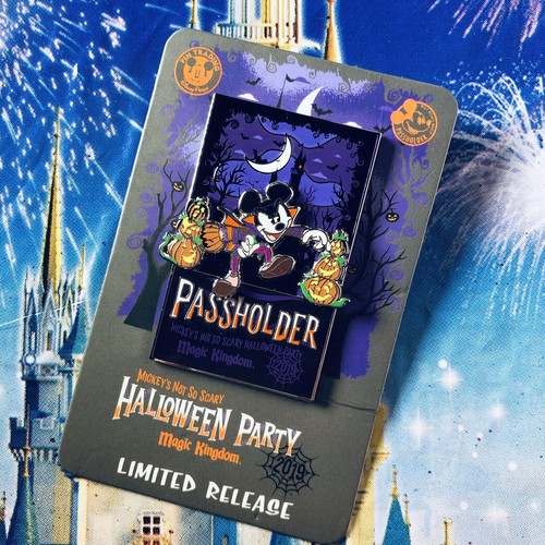 Disney Mickeys Halloween Party MNSSHP 2019 Pin LR Passholder | eBay