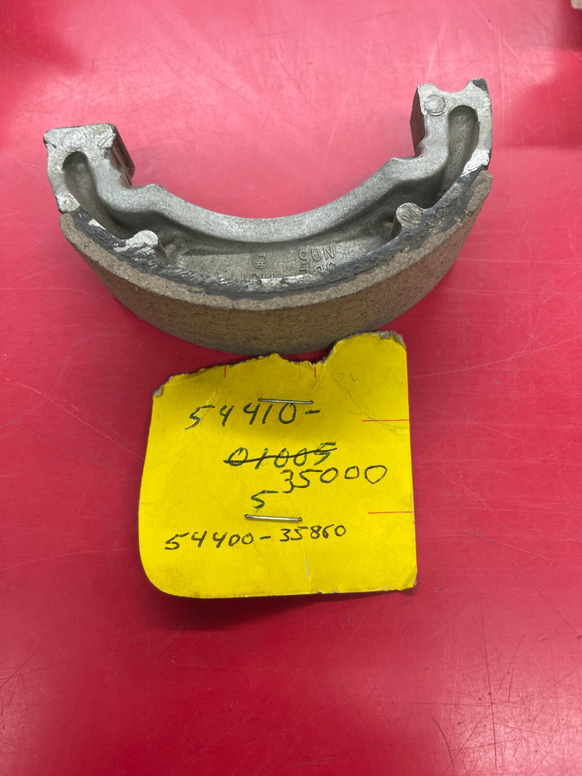 ***NOS SUZUKI 54410-35000 54401-35820 BRAKE SHOE | eBay