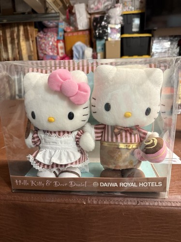 Sanrio Hello Kitty & Dear Daniel Plush Set Cafe Daiwa Royal Hotel 2011 ...
