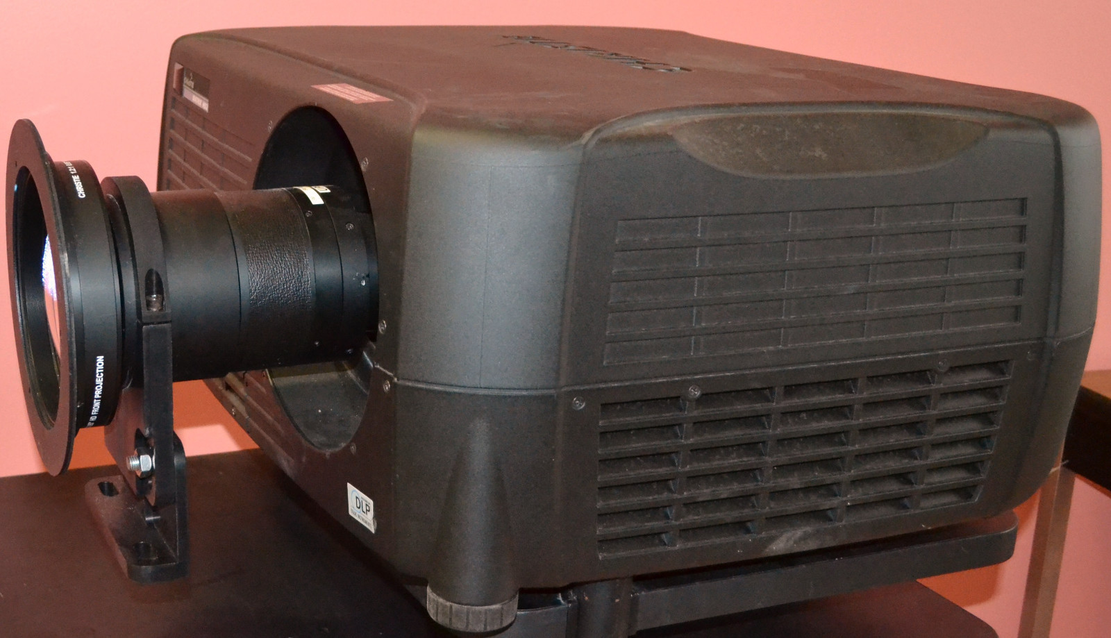 Christie Matrix HD2 HD Projector 1390 Hrs & 1.2:1 0.95" SVGA+ / 1.1:1 0 ...
