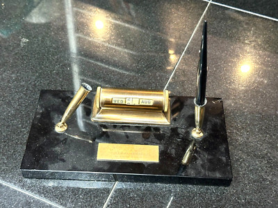 Vintage Sheaffer Desk Pen Set with Calendar Engraved New York | eBay