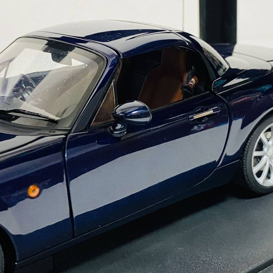 1/18 AUTOart Mazda MX-5 Roadster Retractable Roof 2006 Stormy Blue w ...