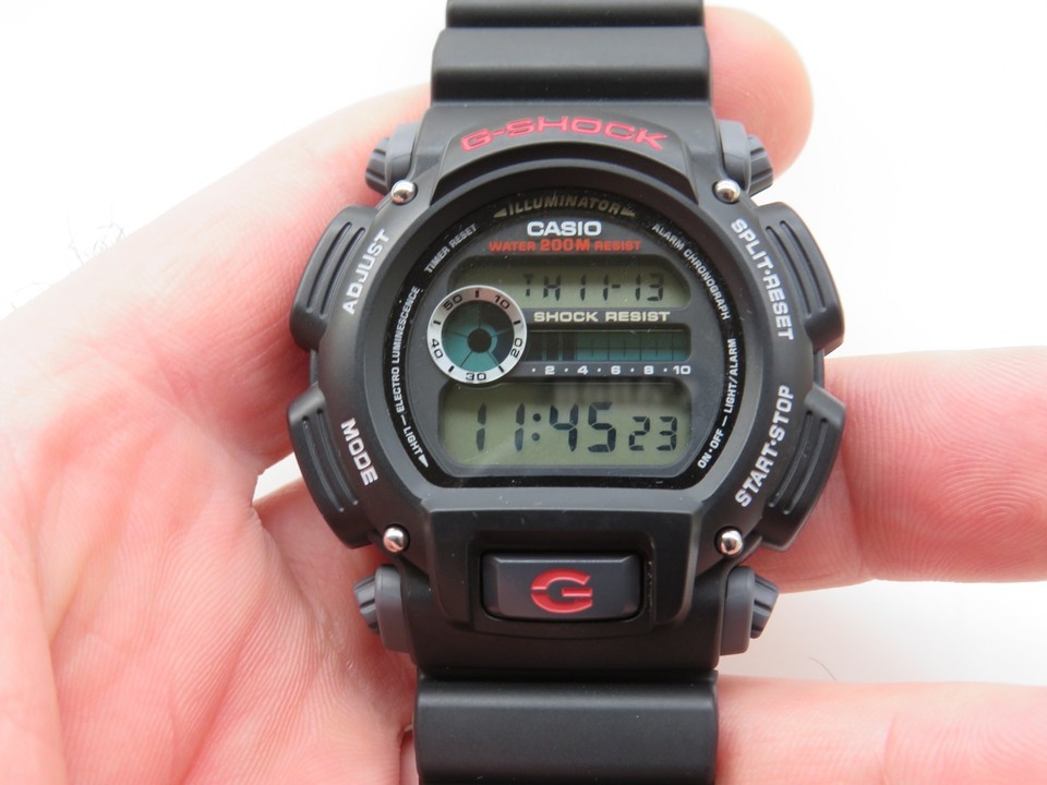 Mens quartz lcd wrist watch CASIO G-SHOCK 3232 DW-9052 Chronograph ...