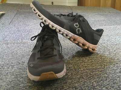 On Cloud Cloudflow Swiss Running Shoes Helion Gray Peach Womens Sz 8.5 ...