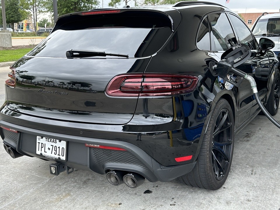 Fit 18-23 Porsche Macan Front+rear Bumper Conversion Kit PP GTS 95b | eBay