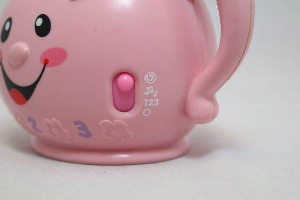 Fisher-Price Pink Teapot Laugh & Learn Say Please Tea Pot Sounds ...