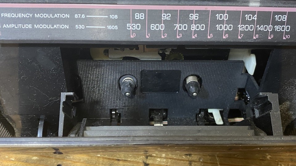 Vtg Sony Sound Rider CFS-210 Boombox Tape AM FM Radio Works -Cassette ...