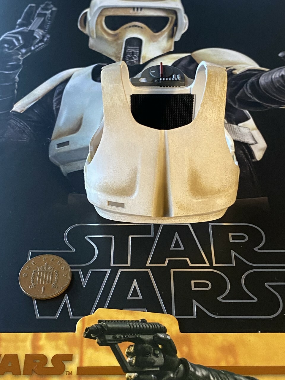 Hot Toys Star Wars Mandalorian Scout Trooper Chest Armor loose 1/6th ...